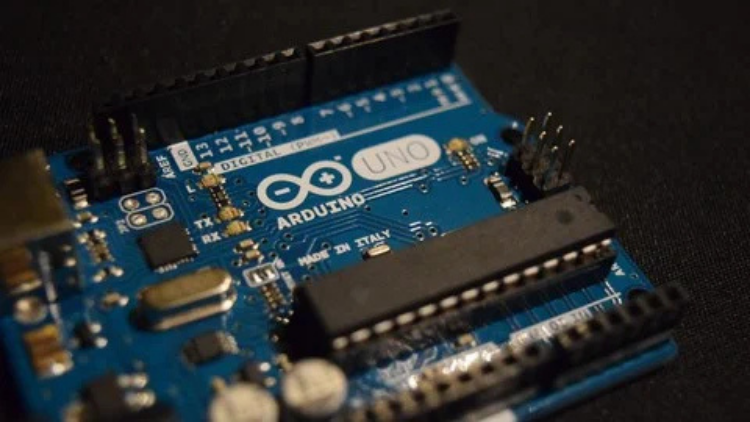 PCB Design: Make Arduino Nano using Altium Designer - Lucebra
